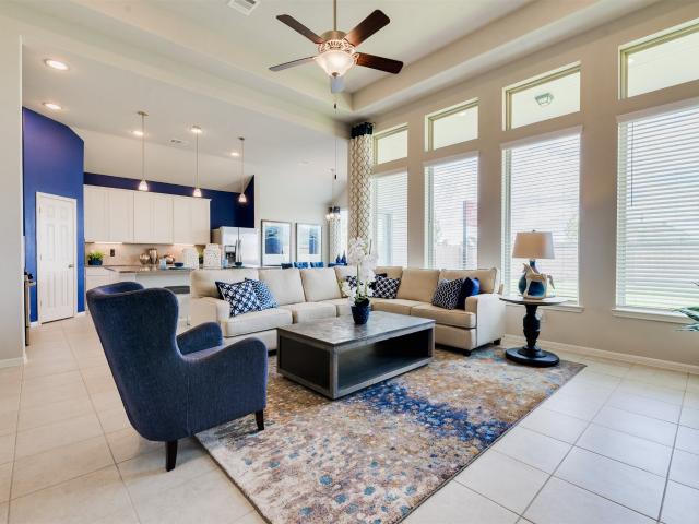 13623 Lago Vista Drive