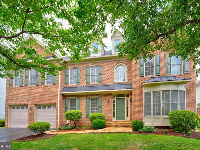 13621 Pine View Lane