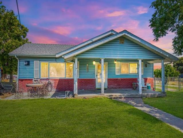 13625 Skyline Blvd, Waterford, CA 95386