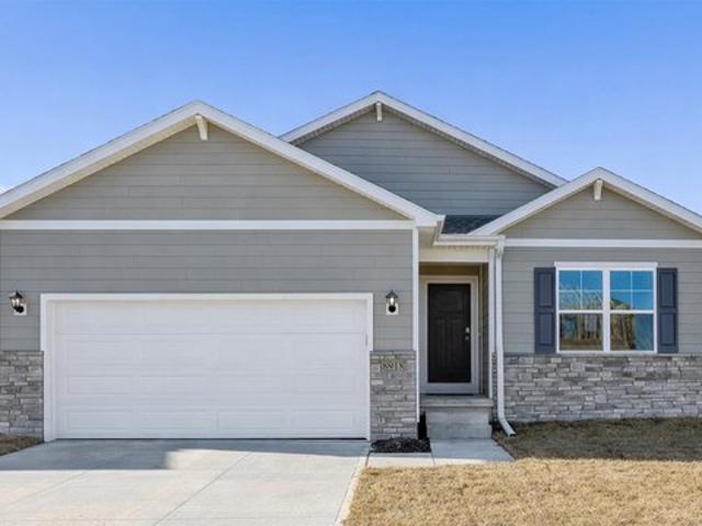 13629 Read St, Omaha, NE 68142