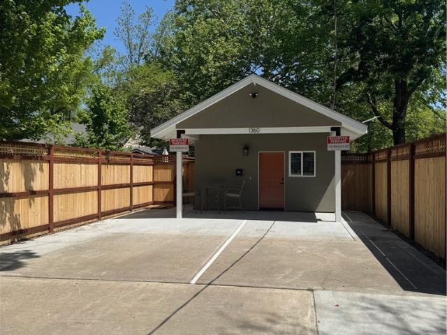 1362 Magnolia