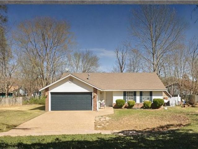 1362 N Flint Ave, Fayetteville, AR 72704