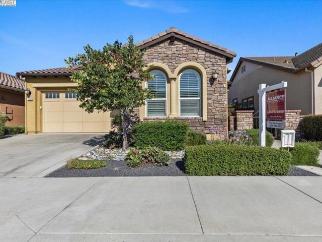 1362 Chatham Ct, Pleasanton, CA 94566