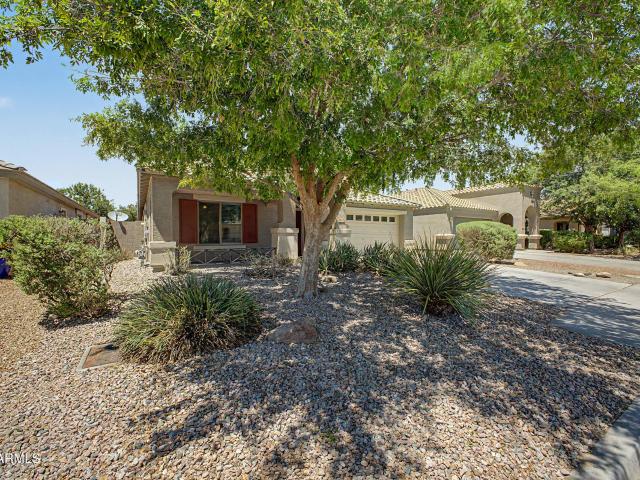 1362 e angeline avenue