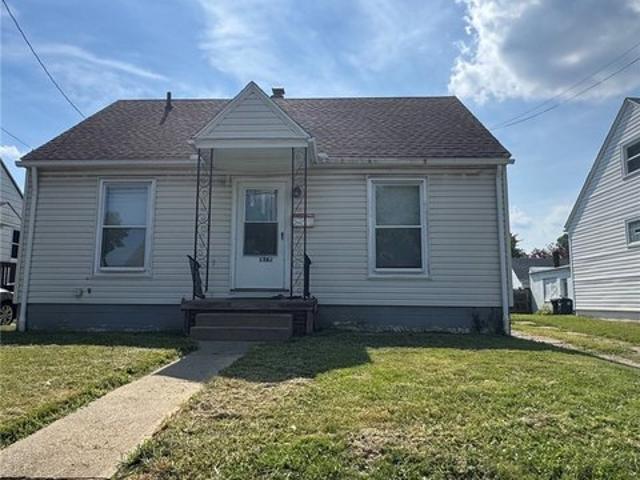 1362 Hammel St, Akron, OH 44306
