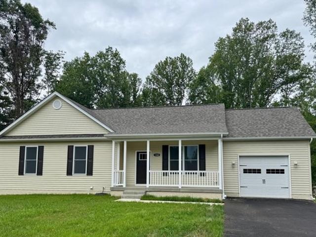 1362 Solomons Island Rd, Huntingtown, MD 20639
