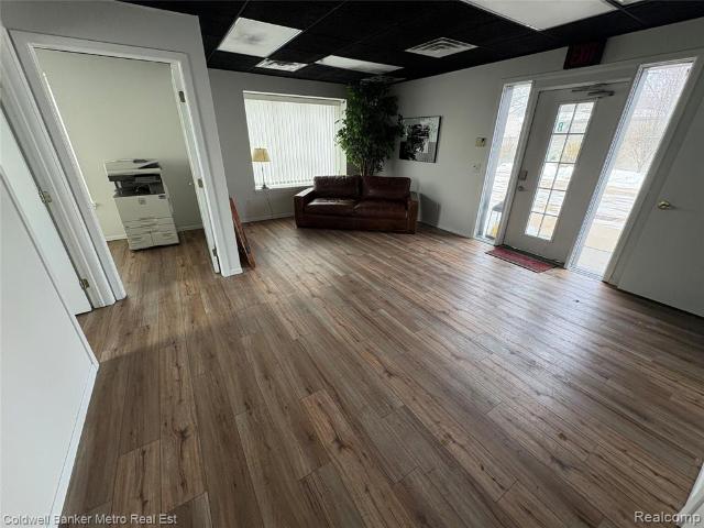 1362 W HURON Street