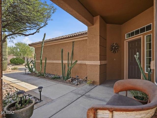 13637 N Gold Cholla Pl, Marana, AZ 85658