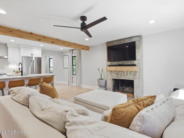 1363 Tyler Park Dr