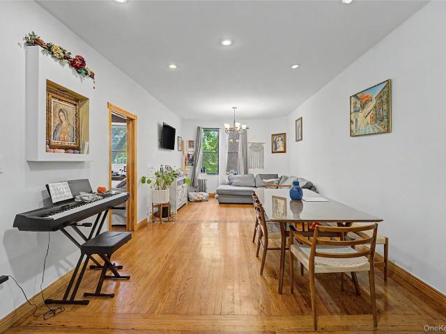 136 05 Sanford Avenue 3A