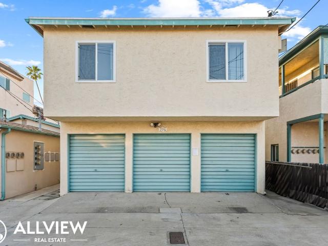136 13th Street 1 Bedroom Apartment for Rent at 136 13th St, Seal Beach, CA 90740 Old Town