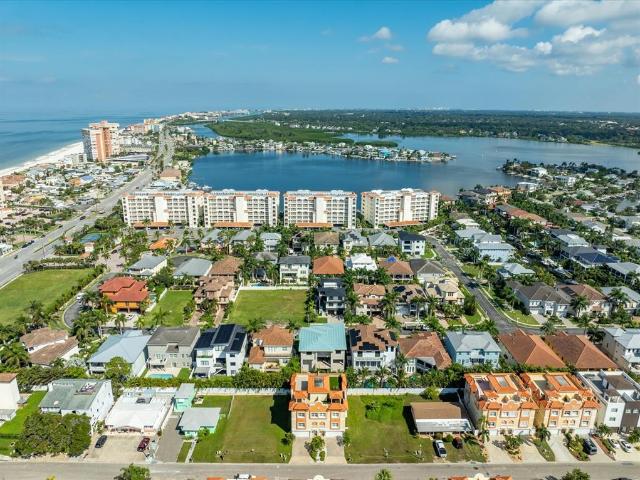 136 175th Ave E, Redington Shores, FL 33708 | MLS #TB8461