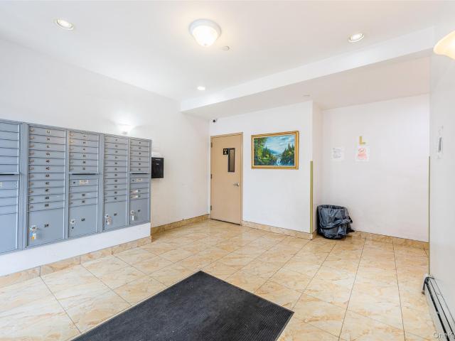 136 21 Latimer Place 6E