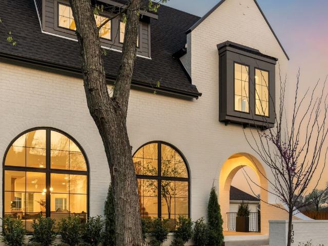 136 39th Ave N, Nashville, TN 37209 | MLS #3255