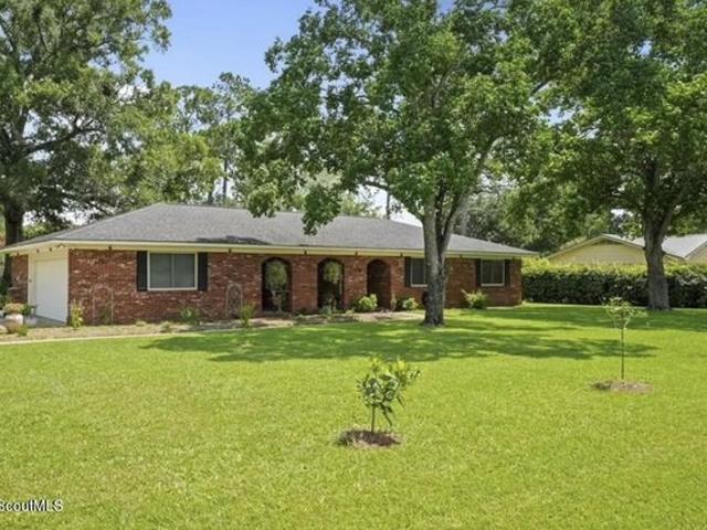 136 Candler St, Jesup, GA 31545