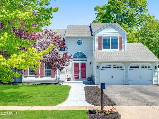 136 Canis Dr, Brick, NJ 08724