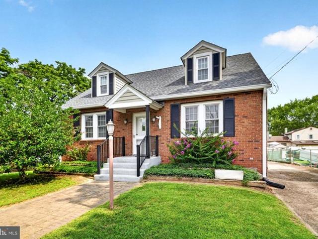 136 Chapman Ave, Hamilton, NJ 08610