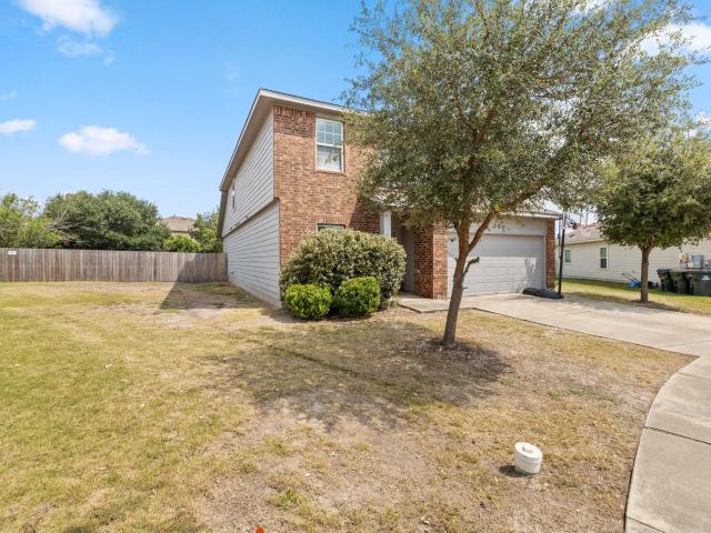 136 Charing Cv