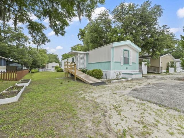 136 Crooked Island Cir, Murrells Inlet, SC 29576
