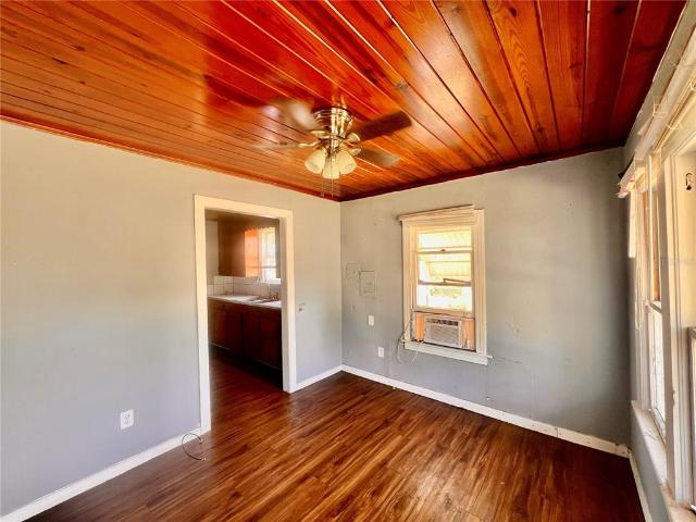 136 Arizona Ave, Lakeland, FL 33801 | MLS #O6401
