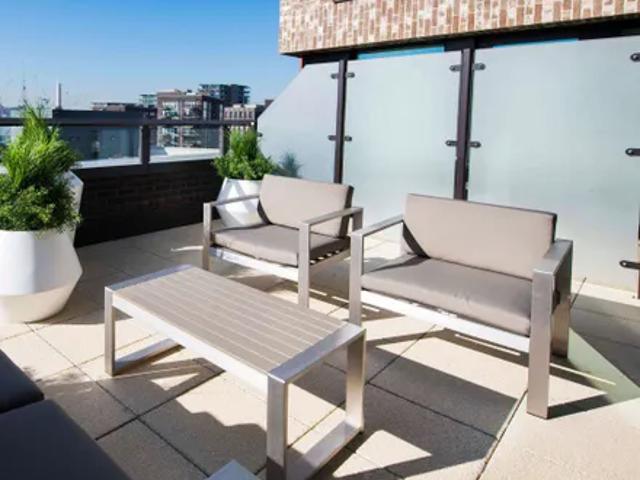 136 Battersea Park Road, London, SW11 4LY, United Kingdom | 3 bed house for rent #160033479 | Rentberry