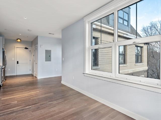 136 Babcock St, Unit 404, Brookline, MA 02446 | MLS #73491