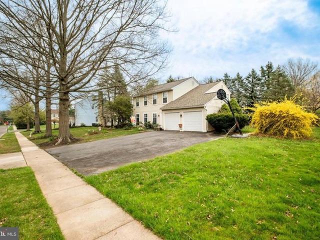 136 Bedford Ln, Lansdale, PA 19446