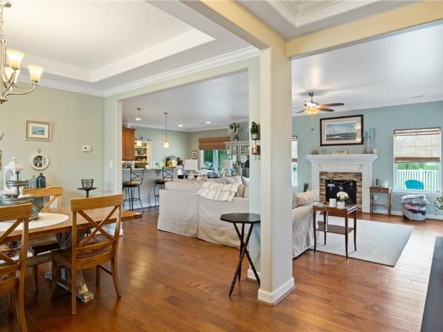 136 Bella DR
