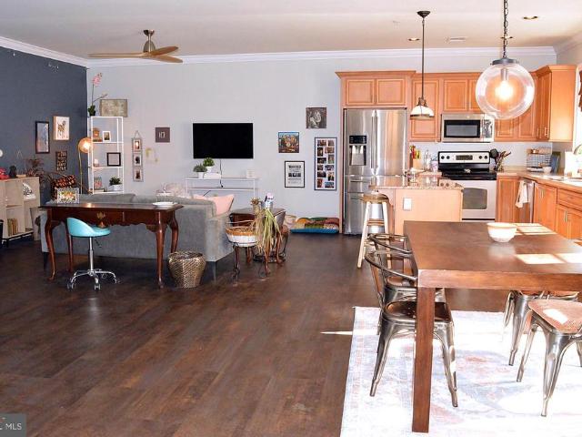 136 Bridge Street # 303