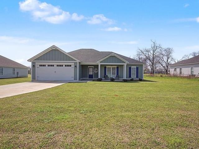 136 Brompton Dr, Leesburg, GA 31763