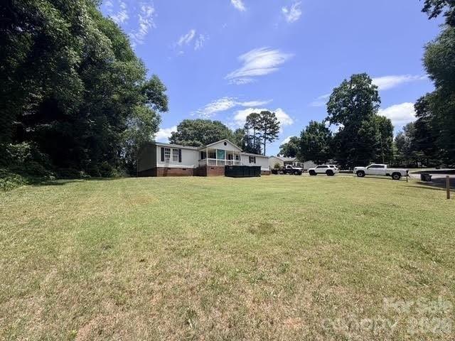 136 Green Dr, Gastonia, NC 28054