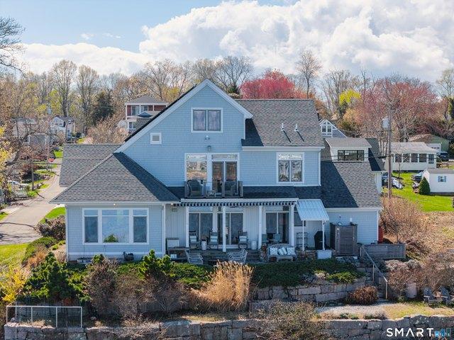 136 Daniel Ave, Guilford, CT 06437