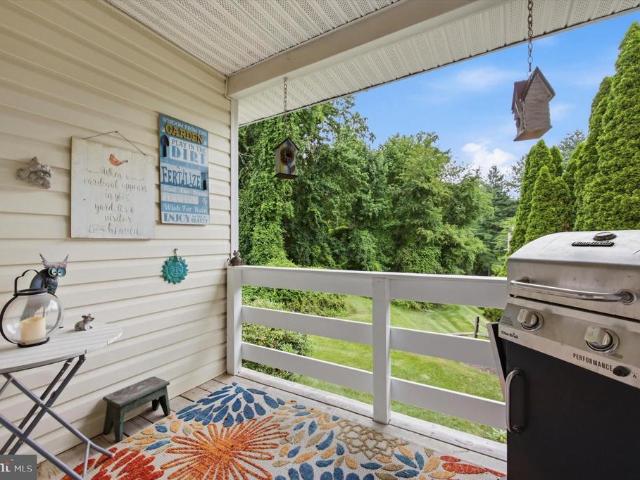 136 Deerfield Court # 136