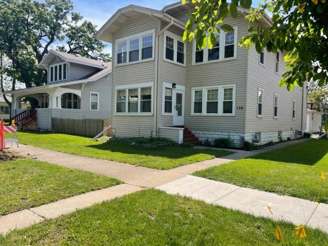 136 E 10th Street