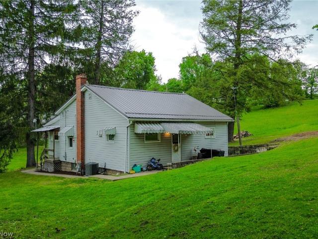 136 E Wheeling Street