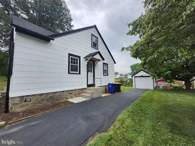136 E Gaul Street