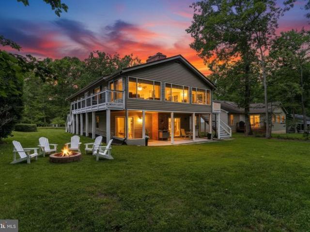 136 Eagle Ct, Locust Grove, VA 22508