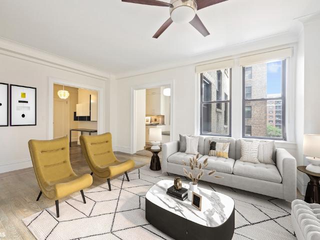 136 East 36th Street, New York, NY