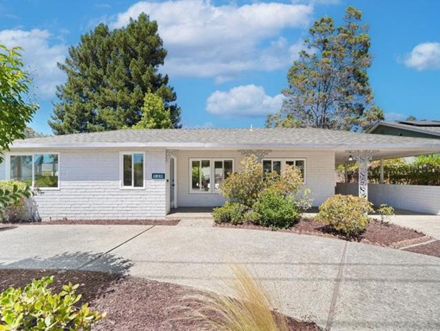 136 Eldora Dr, Mountain View, CA 94041