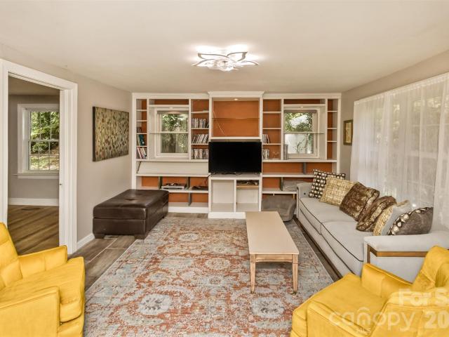 136 Flynn Branch Road