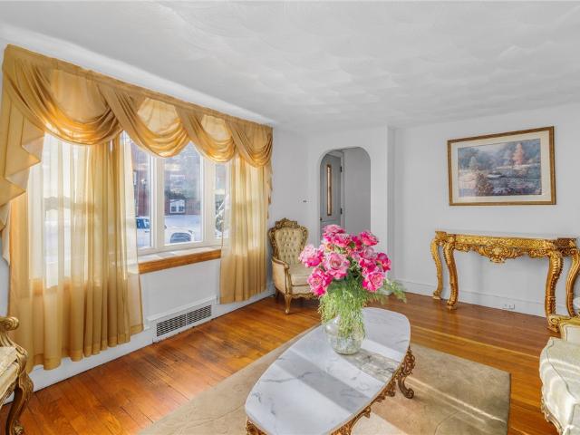 136 King Philip Road