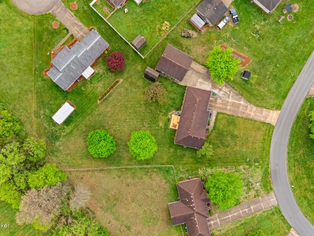 136 Harding Dr