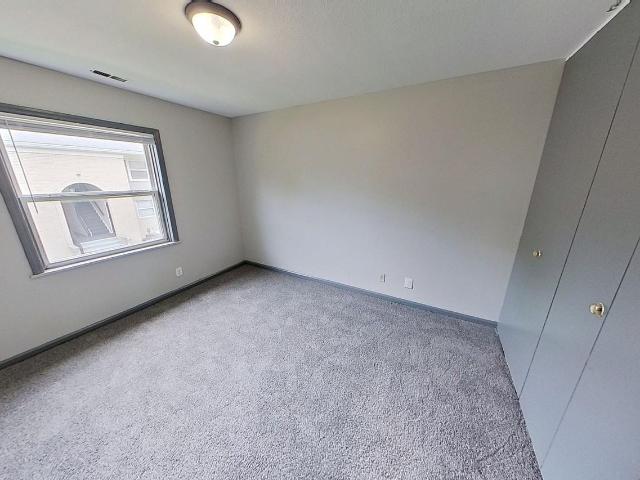 136 Hessel on the Park 2 Bedroom Apartment for Rent at 1862 Valley Rd, Champaign, IL 61820 Bolten Field