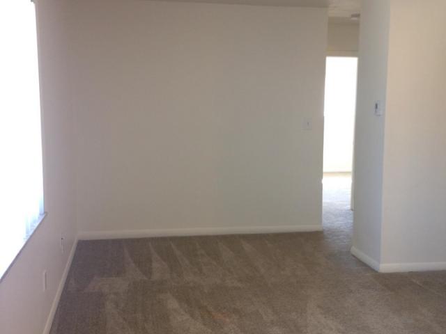 136 Hessel on the Park 2 Bedroom Apartment for Rent at 1862 Valley Rd, Champaign, IL 61820 Bolten Field