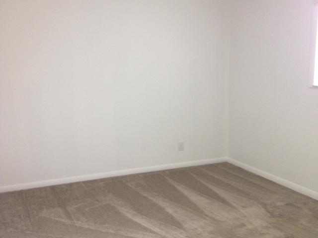 136 Hessel on the Park 2 Bedroom Apartment for Rent at 1862 Valley Rd, Champaign, IL 61820 Bolten Field