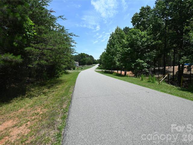 136 Oak Point Lane # 36