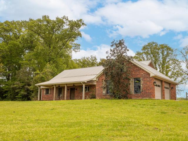 136 Oak Quarters Ln