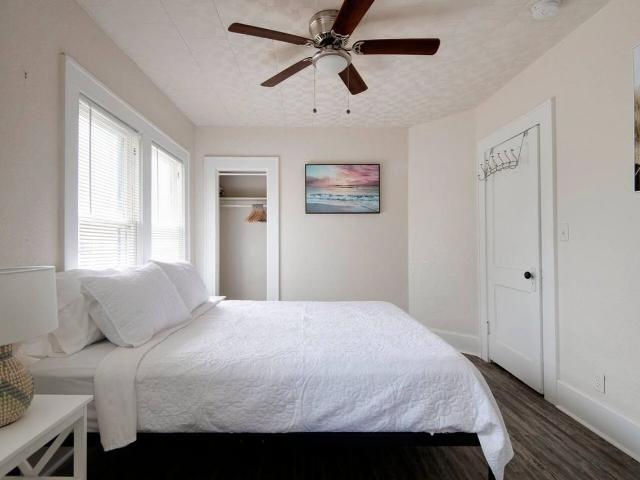 136 OSE Rentals LLC 1 Bedroom Apartment for Rent at 136 17th Ave Se, St. Petersburg, FL 33701 Old Southeast