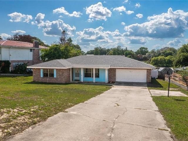 136 Lake Ring Dr, Winter Haven, FL 33884