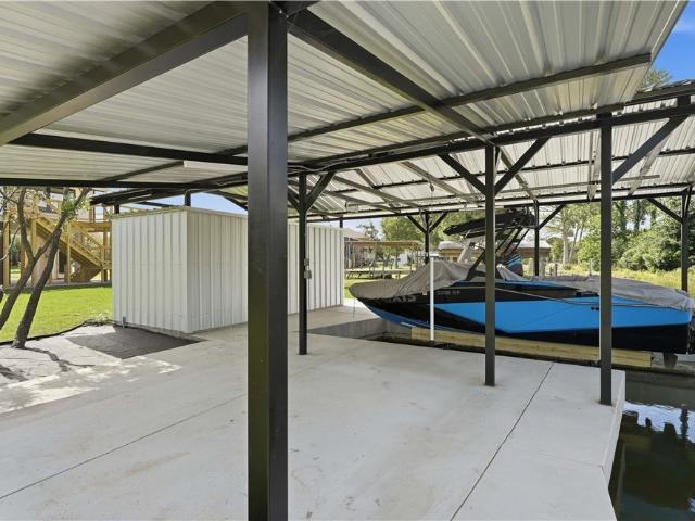136 Lakeside Drive